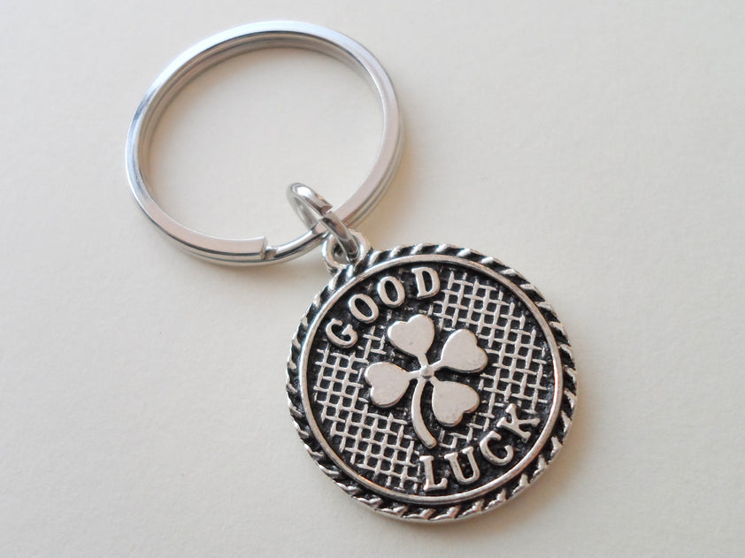 Good Luck Keychain: Lucky Clover Keychain – JewelryEveryday